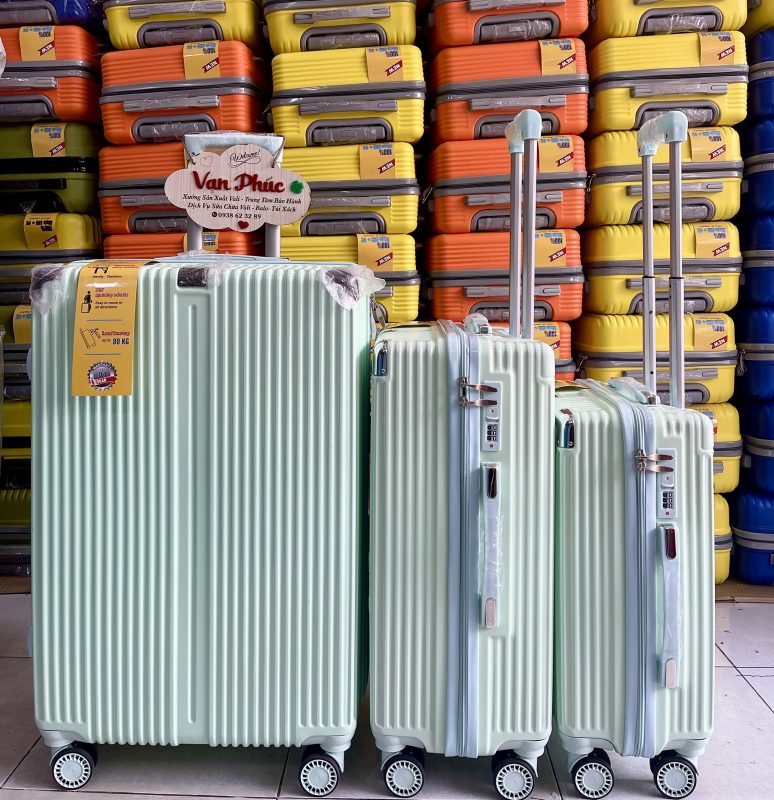 Vạn Phúc chuyên Vali, Balo. Nhận hợp đồng quà tặng công ty